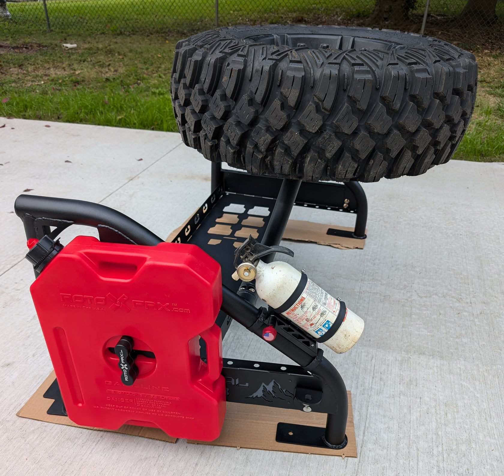 Polaris General Tire rack – 5G Metal Fab